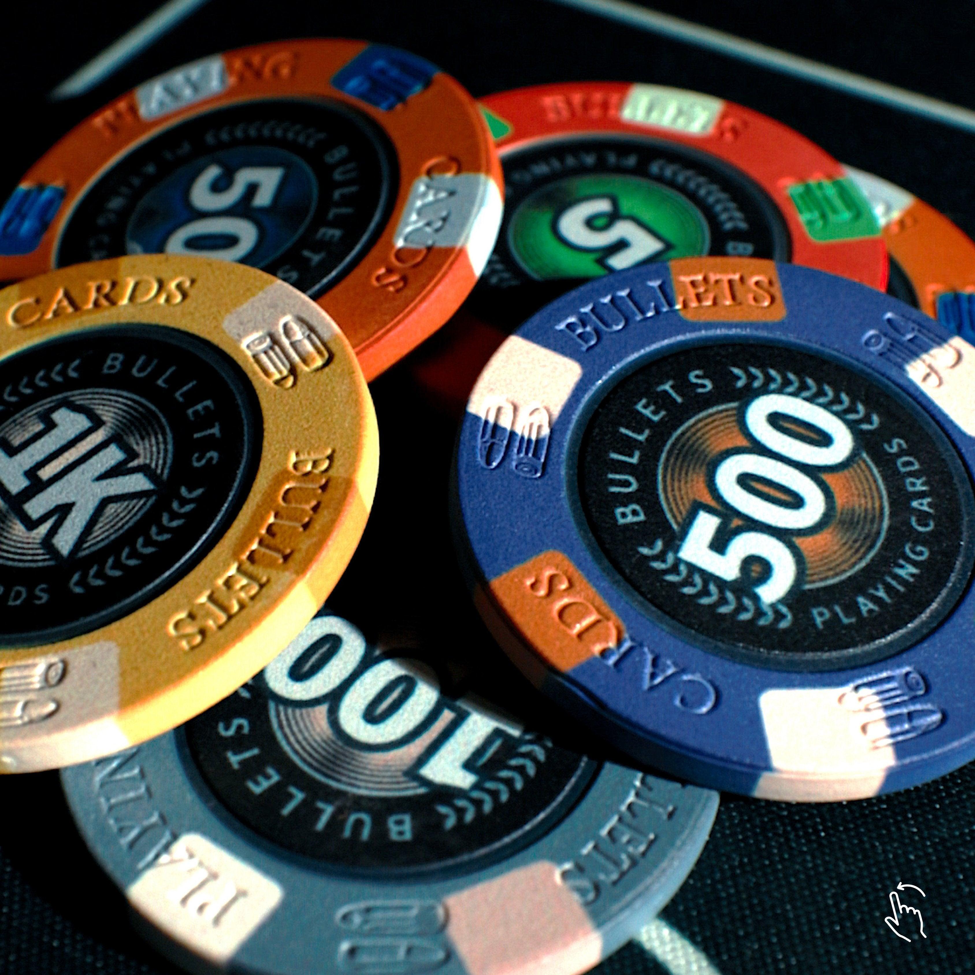 Pokerchips kaufen – Hochwertige Chips für Poker | Bulletscards ...